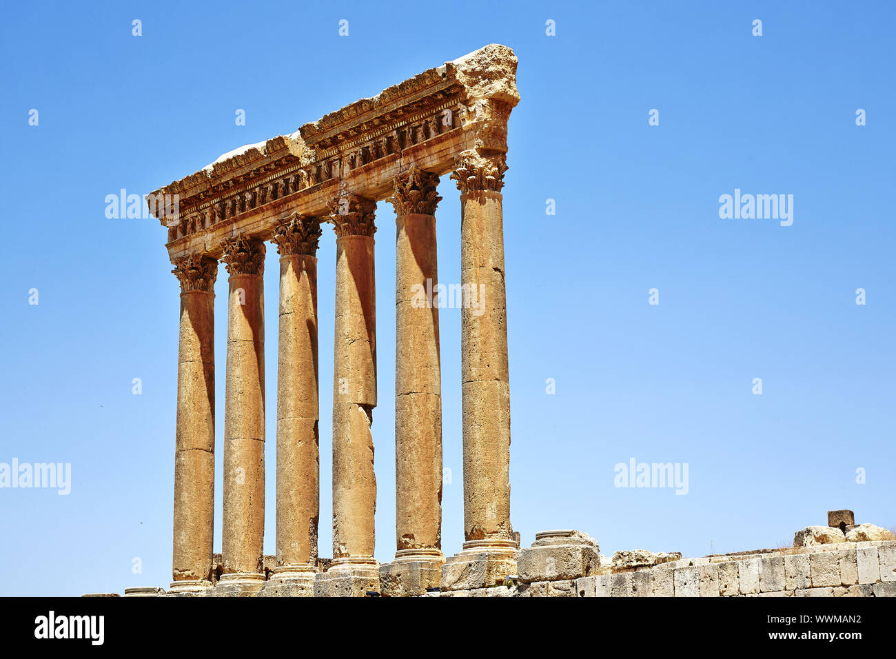 Jupiter columns (Temple of Jupiter) - Baalbek, Lebanon Stock Photo - Alamy