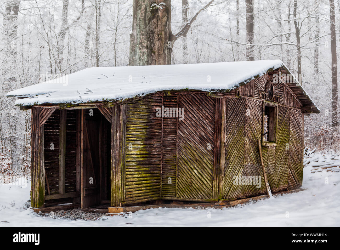 Old refuge hi-res stock photography and images - Alamy