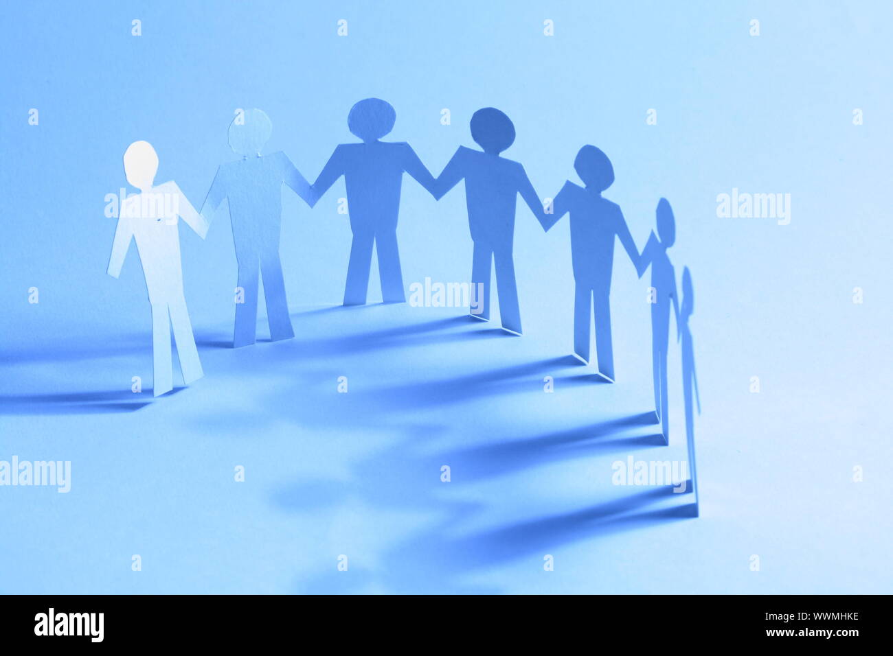 paper team linked together partnership concept Stock Photo - Alamy paper team linked together partnership concept Stock Photo - Alamy