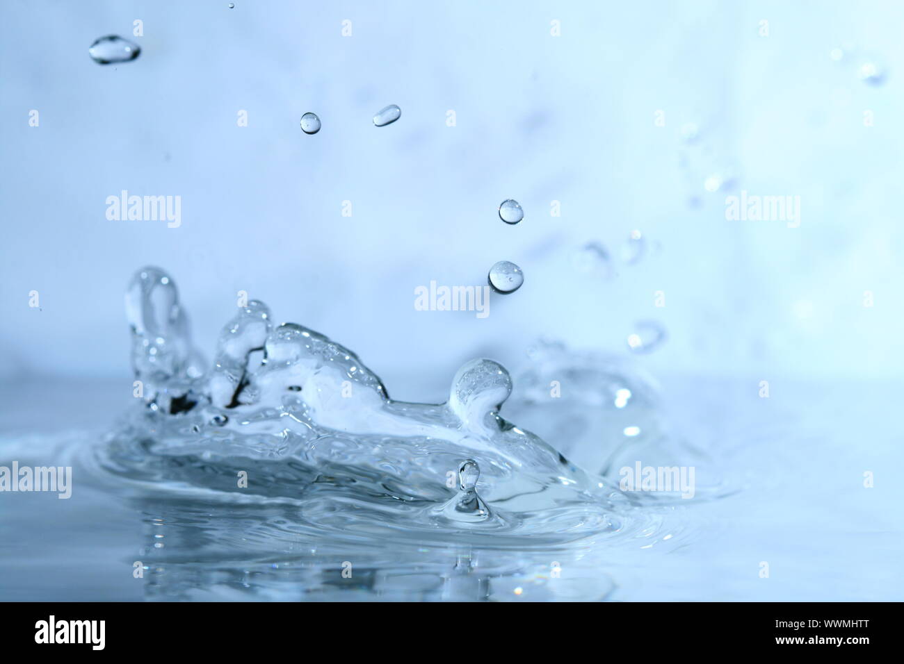 water splash macro close up Stock Photo - Alamy