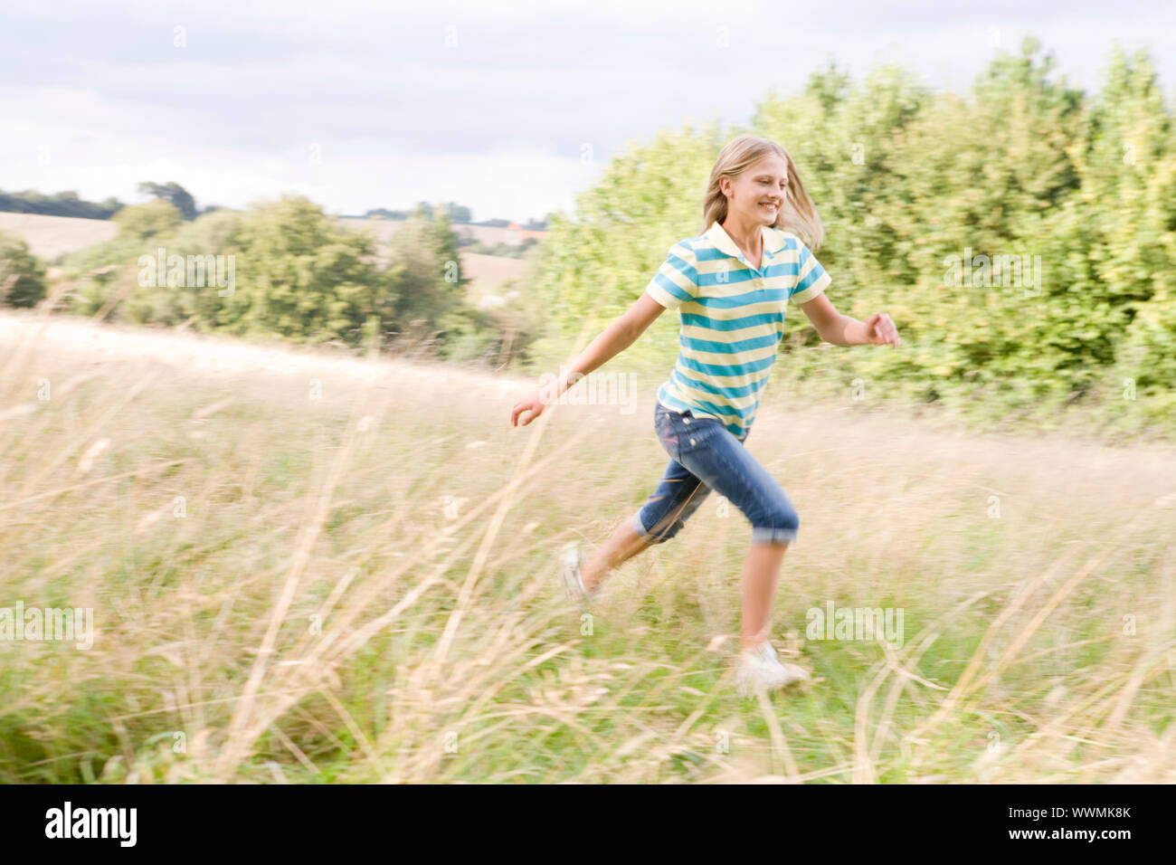 Tween girl fun hi-res stock photography and images - Alamy