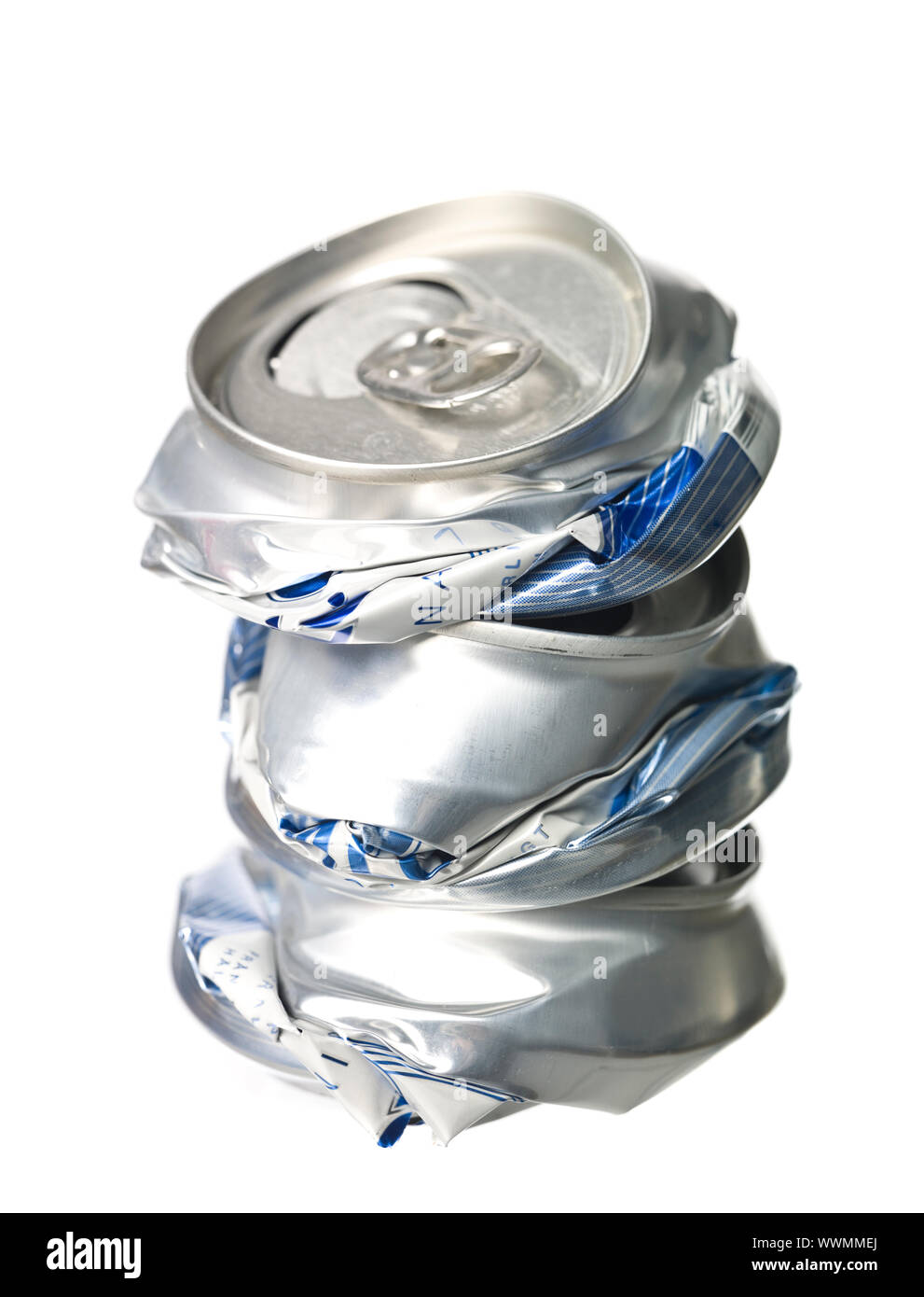 Crushed aluminium cans hi-res stock photography and images - Alamy