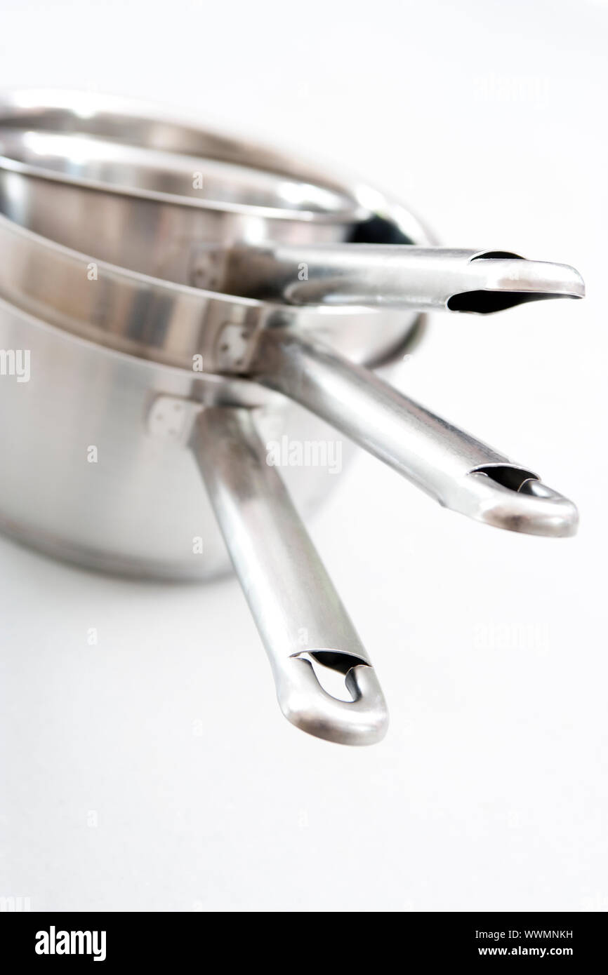 Matching pots hi-res stock photography and images - Alamy