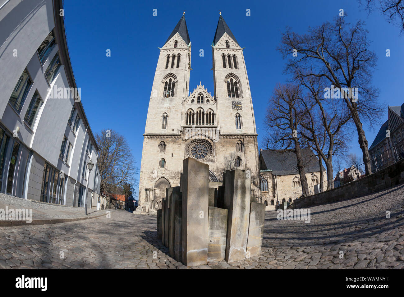Ecclesiastical sculpture hi-res stock photography and images - Alamy
