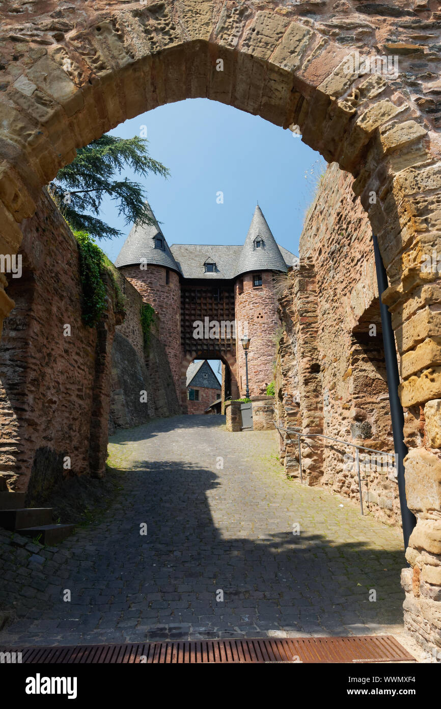 Castle of heimbach hi-res stock photography and images - Alamy