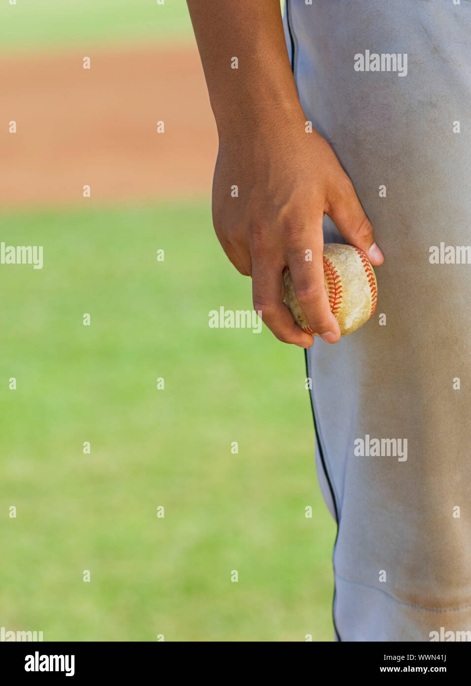 Holding pitchers hi-res stock photography and images - Alamy