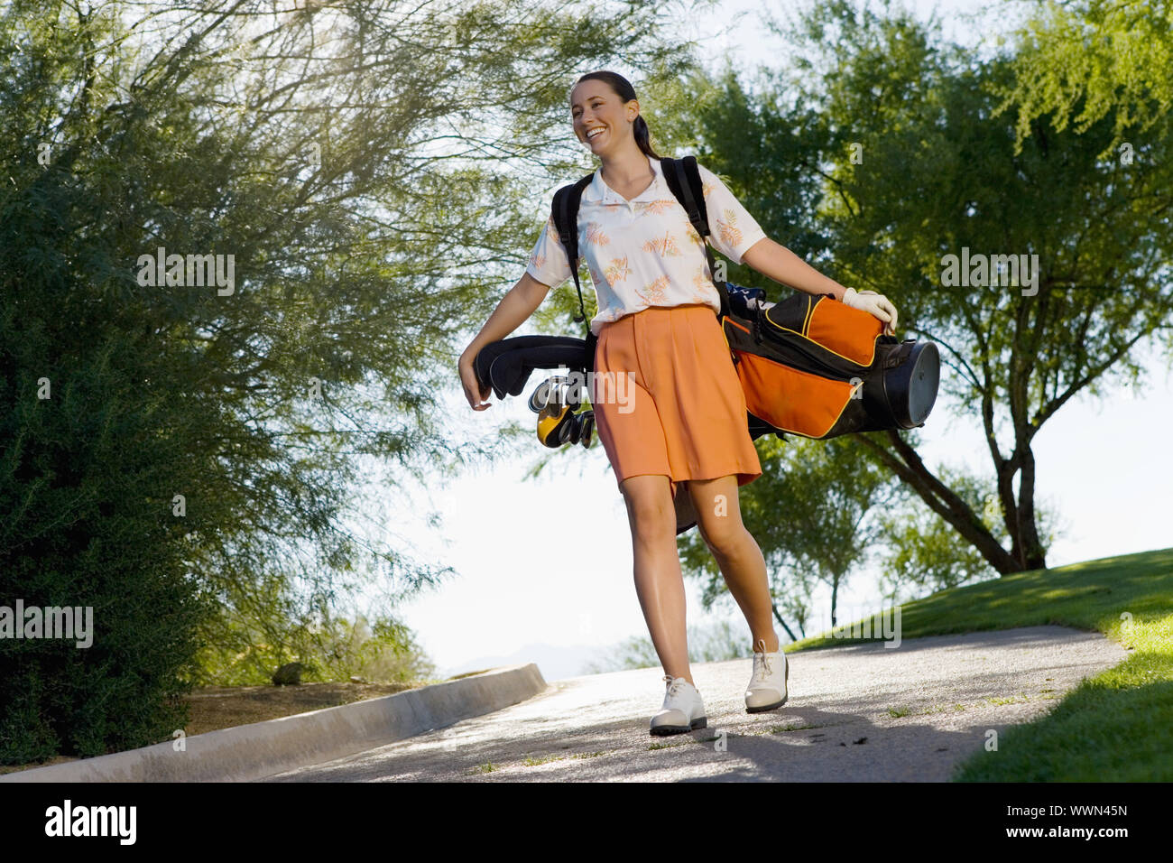 Golf club walkway hi-res stock photography and images - Alamy