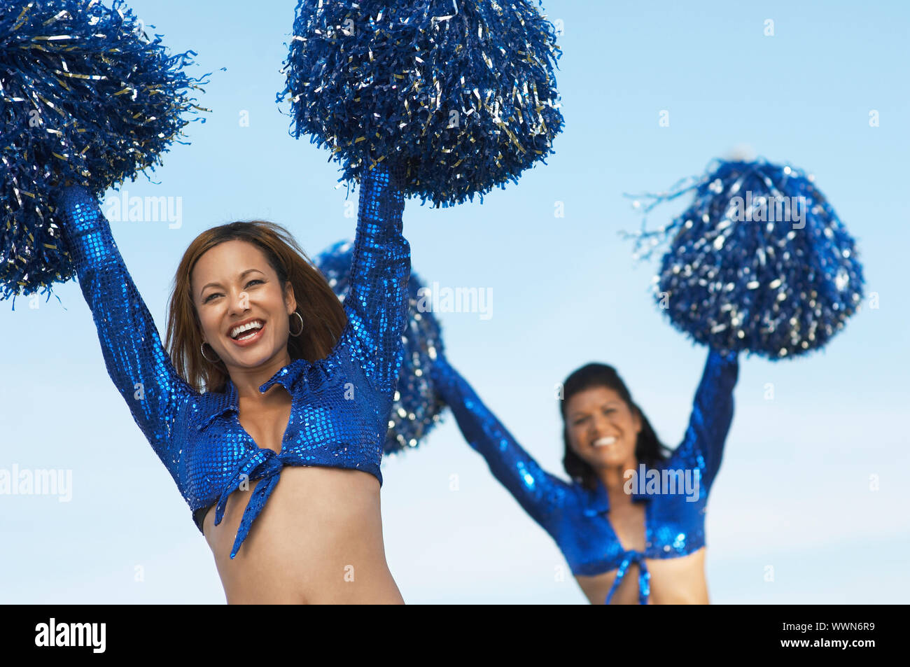 African american cheerleaders hi-res stock photography and images - Alamy
