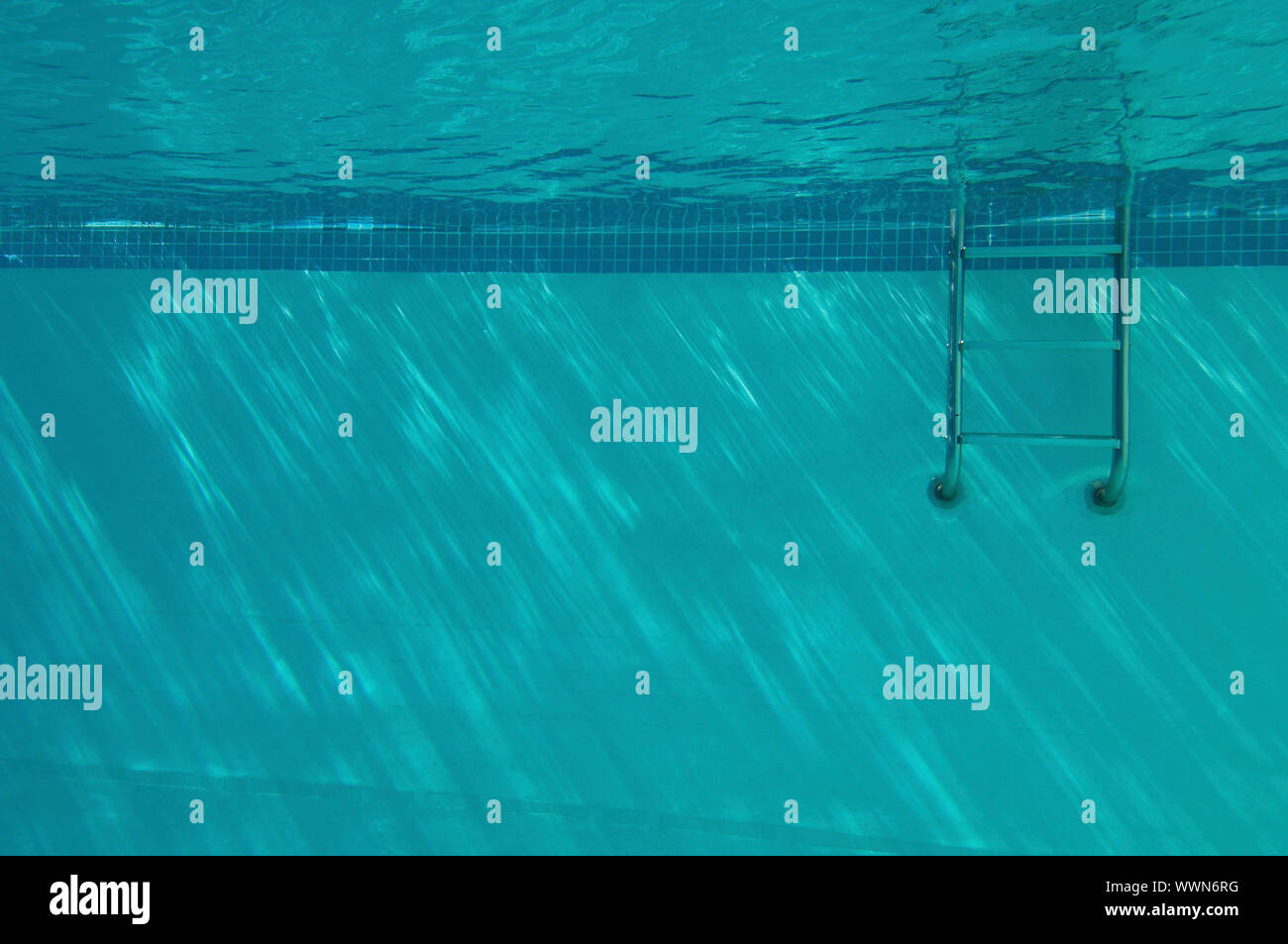Empty Swimming Pool Stock Photo - Alamy