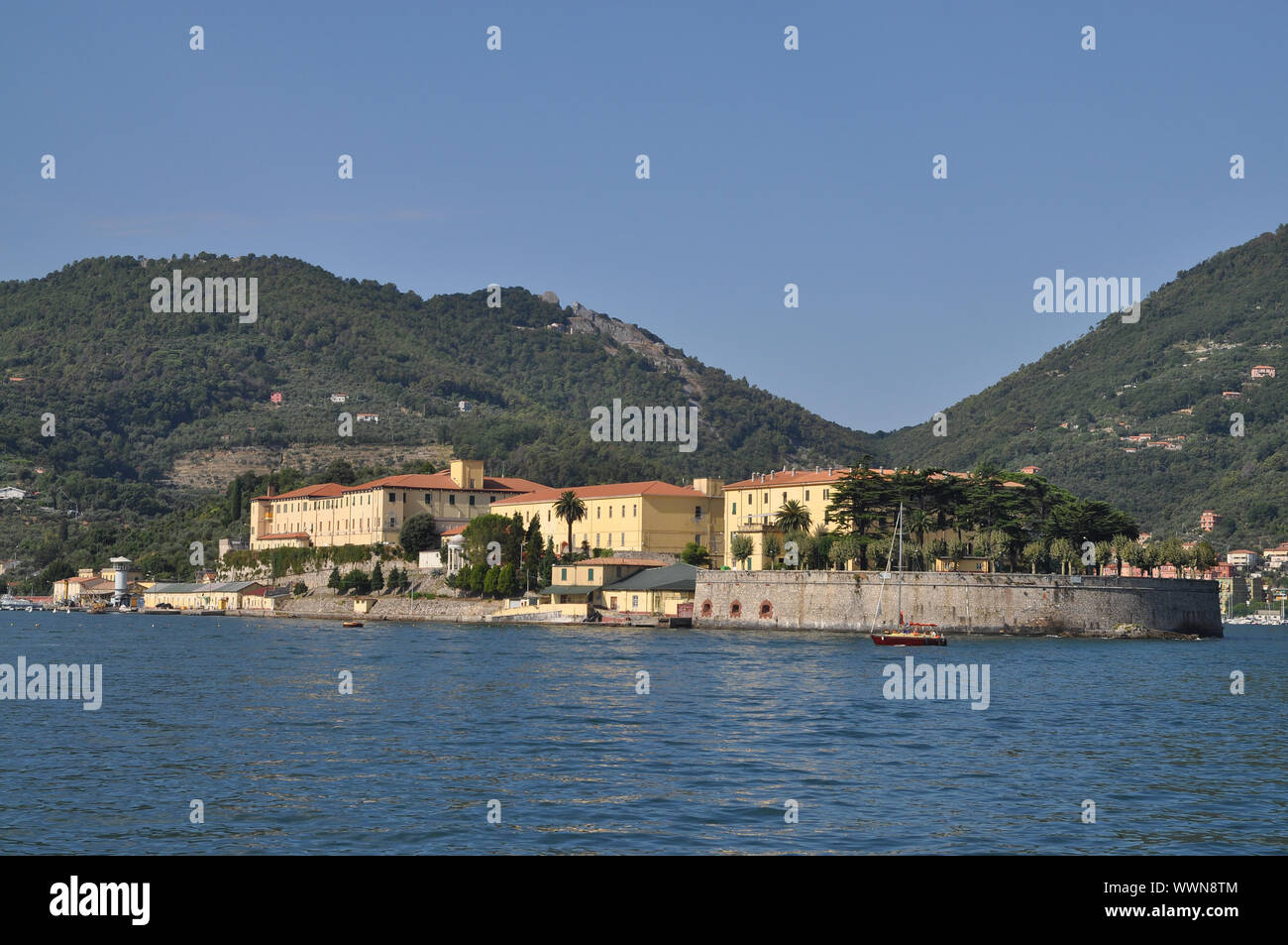 Le Grazie bei Fezzano, Italien Stock Photo - Alamy