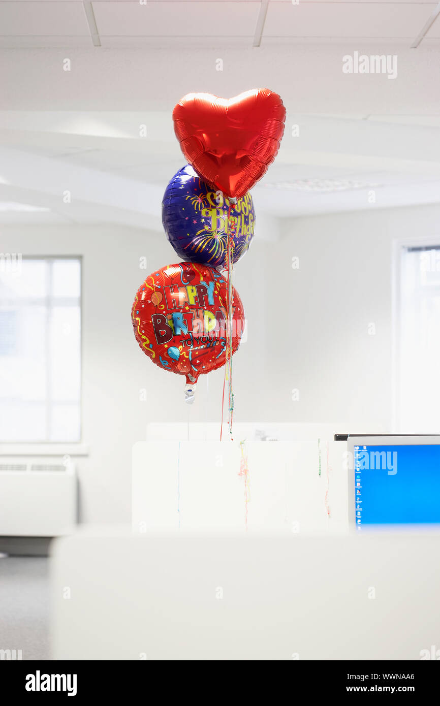 Happy Birthday Balloons at Office Cubicle Stock Photo - Alamy