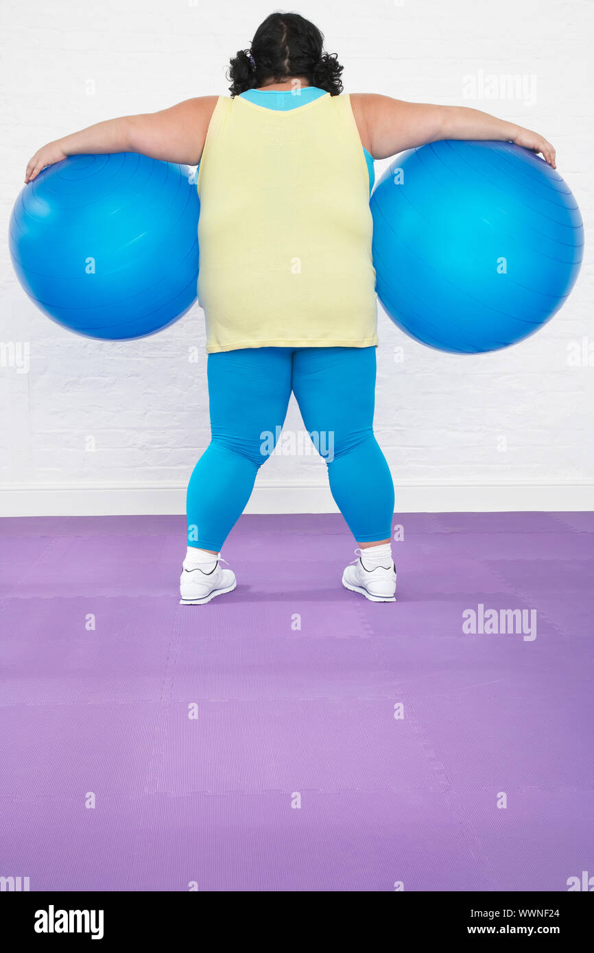 Keep fit balls hi-res stock photography and images - Alamy