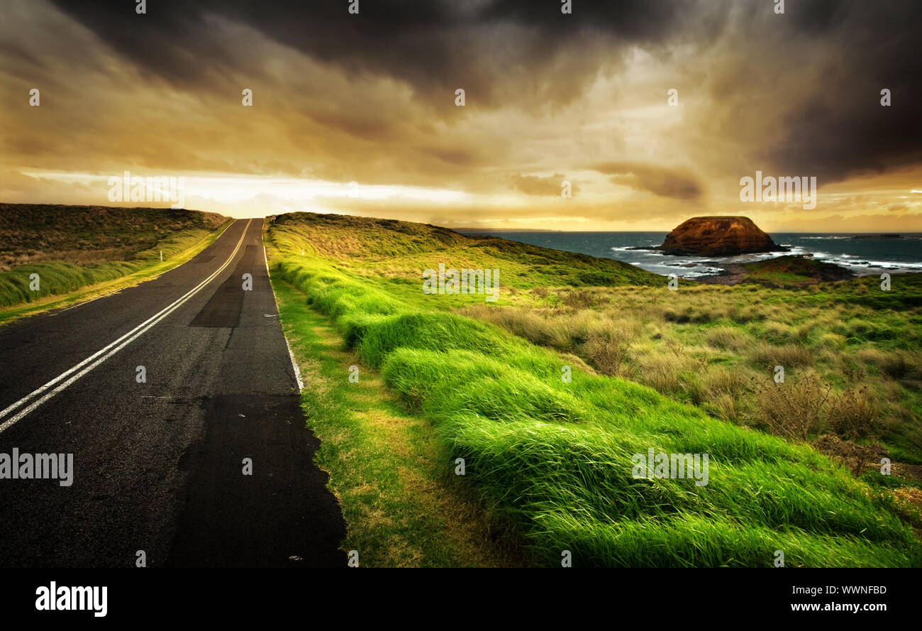 Long coastal road hi-res stock photography and images - Alamy