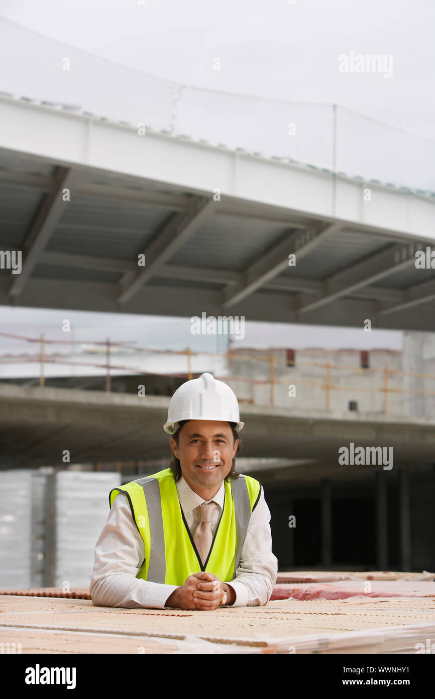 Spanish construction worker posing hi-res stock photography and images ...