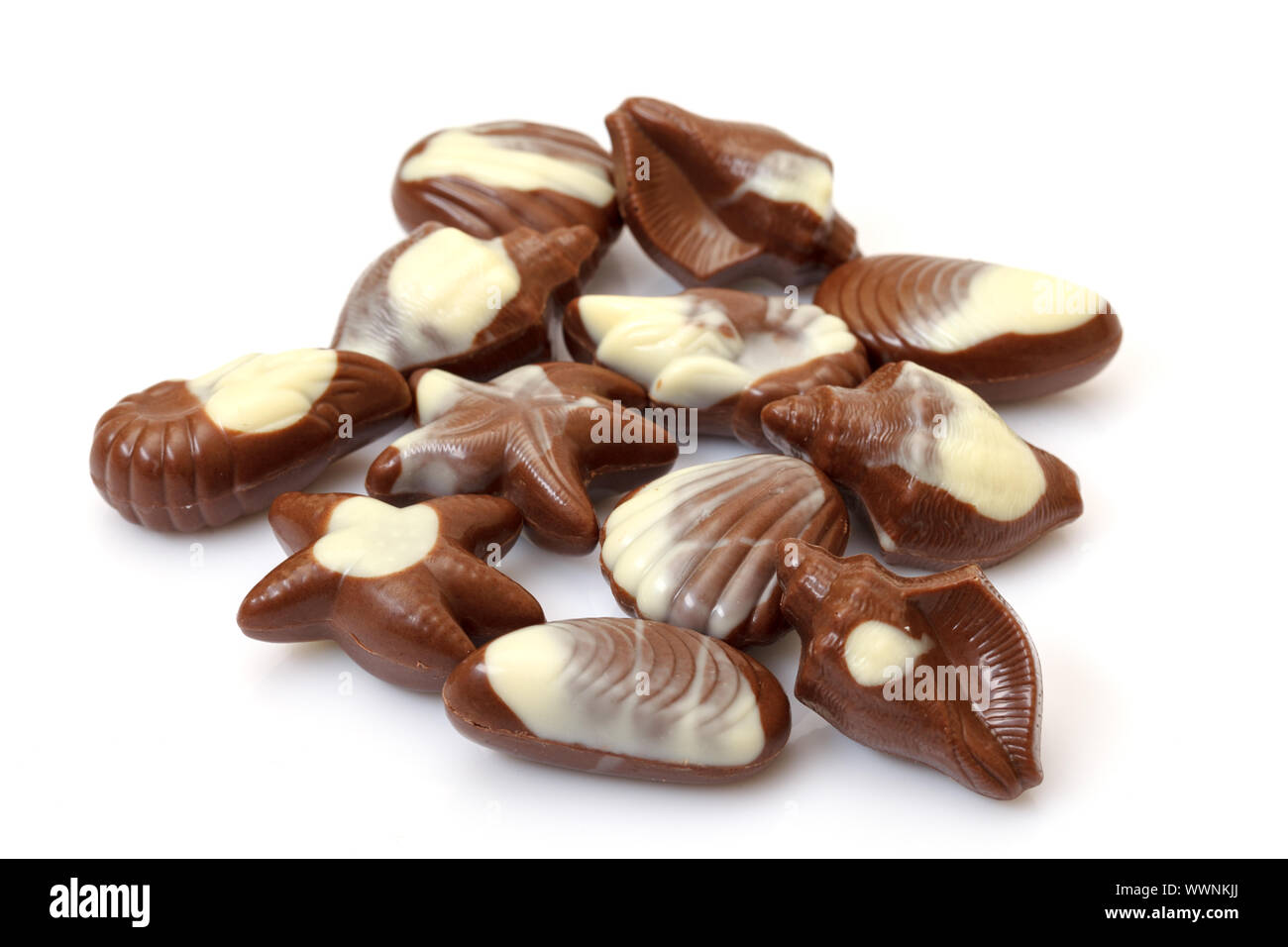 Shell chocolate hi-res stock photography and images - Alamy
