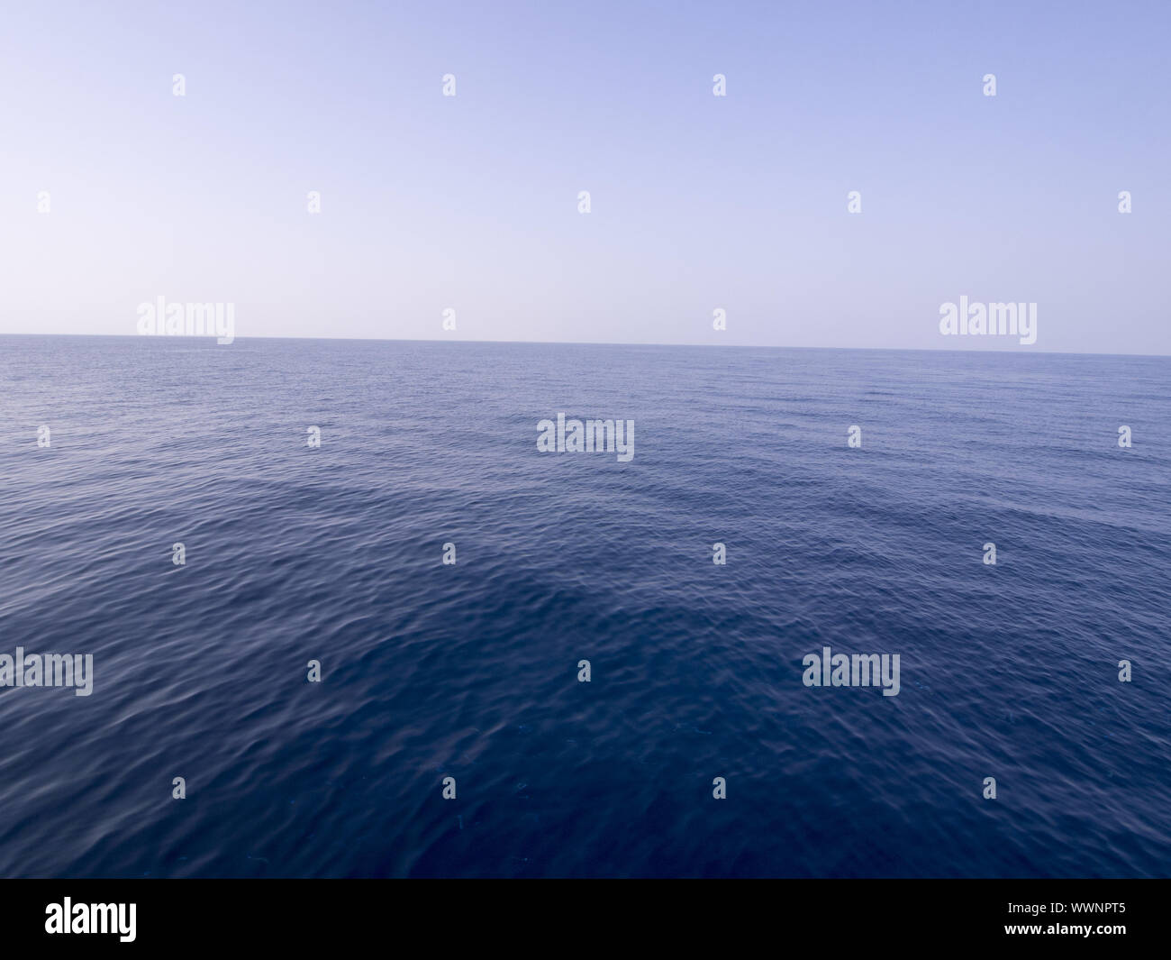 Red sea ocean hi-res stock photography and images - Alamy