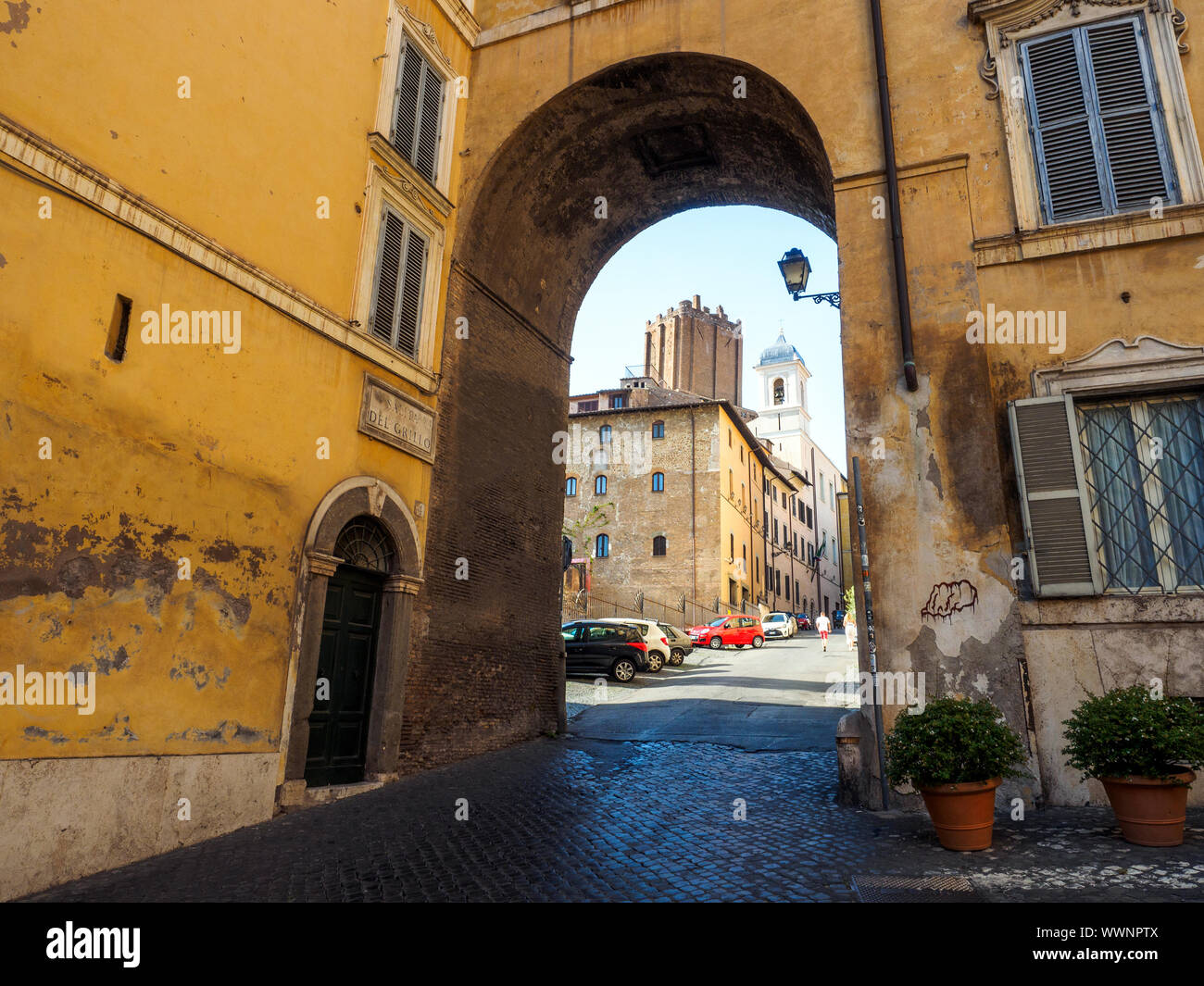 Salita del Grillo at Monti, between Piazza del Grillo and Largo ...