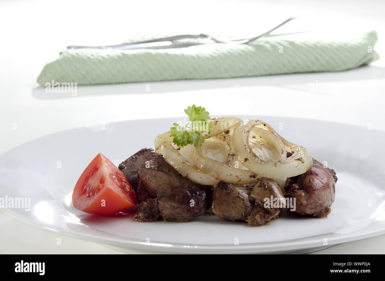 Raw chicken livers on hi-res stock photography and images - Alamy