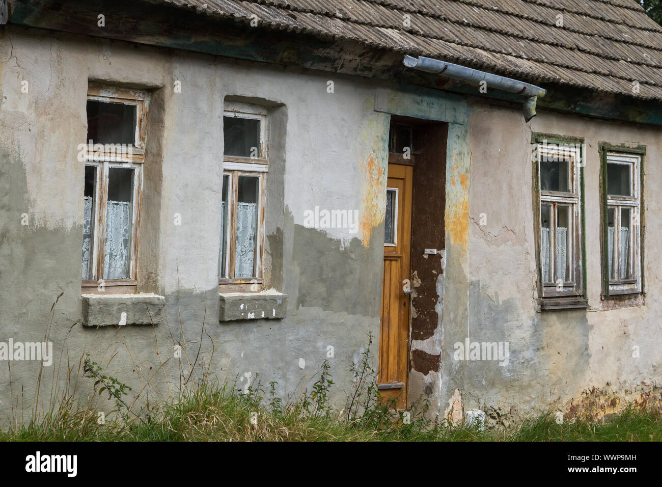 small house decay Stock Photo - Alamy