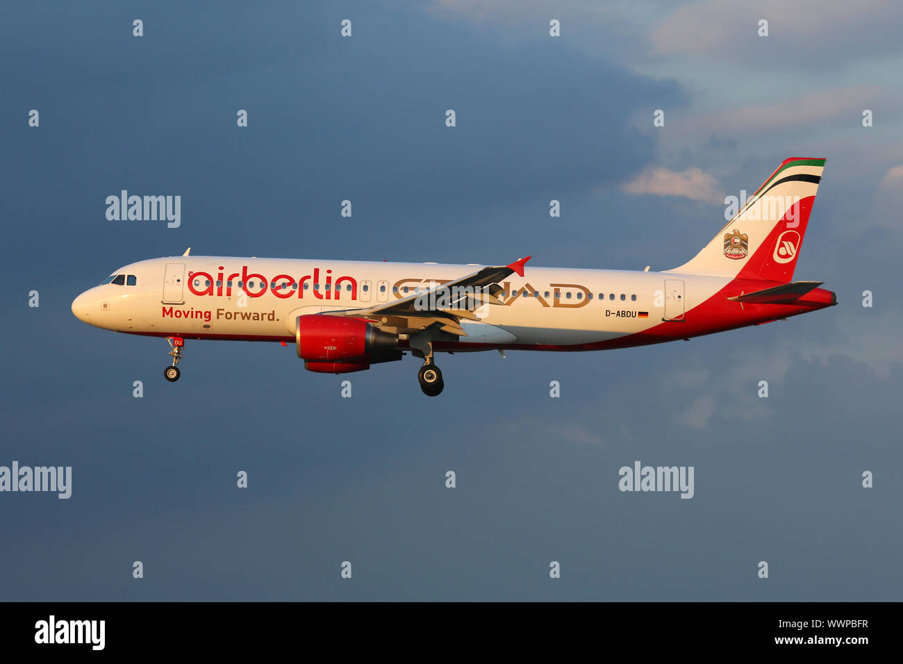 Airbus a320 air berlin airlines hi-res stock photography and images - Alamy