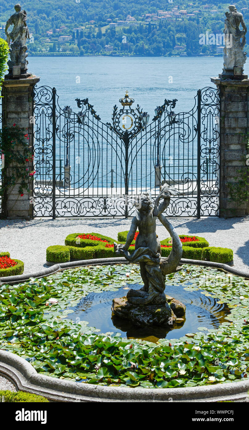 Magnificent park with fountains (Villa Carlotta, Italy, Lake Como Stock ...