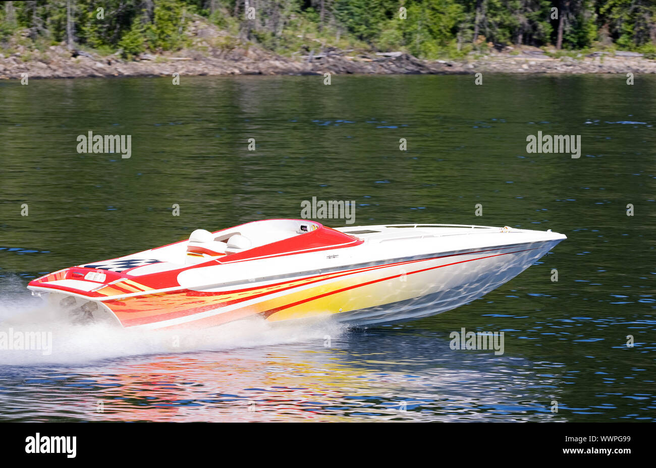 Quick boat hi-res stock photography and images - Alamy