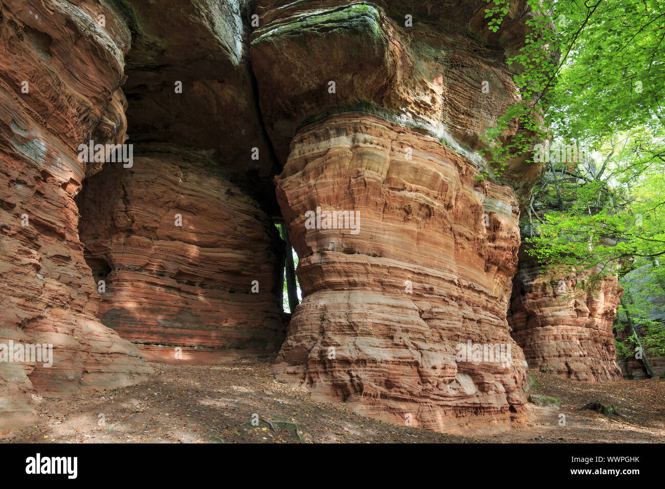 Old castle rock red hi-res stock photography and images - Alamy