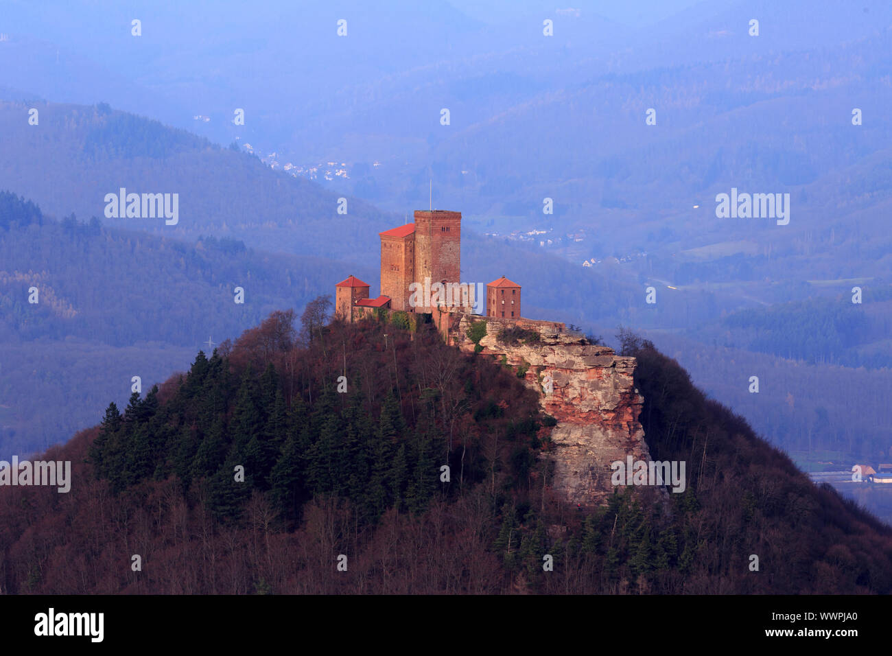 The palatinate castle hi-res stock photography and images - Alamy