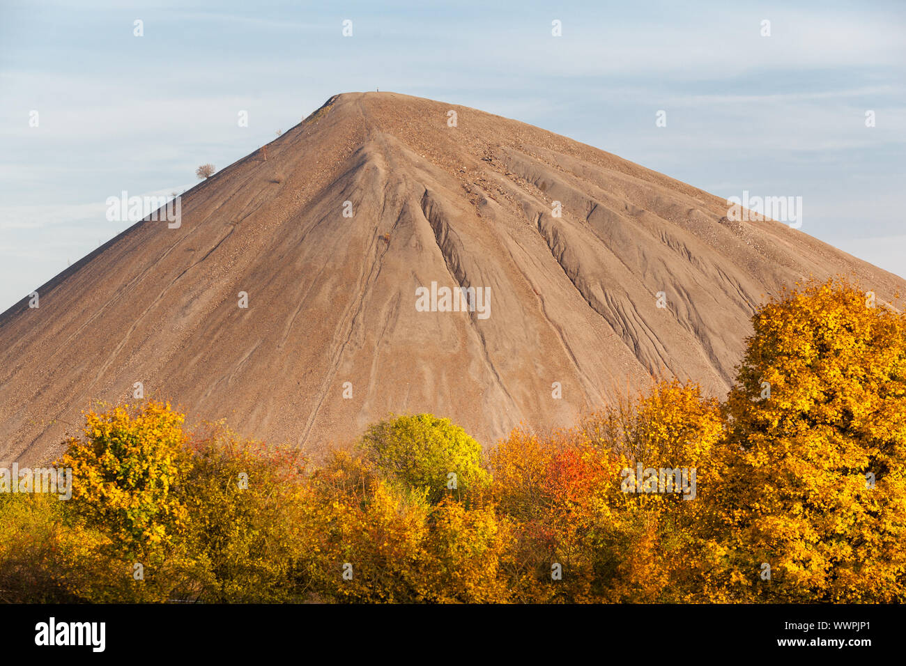 Mining waste dump hi-res stock photography and images - Alamy