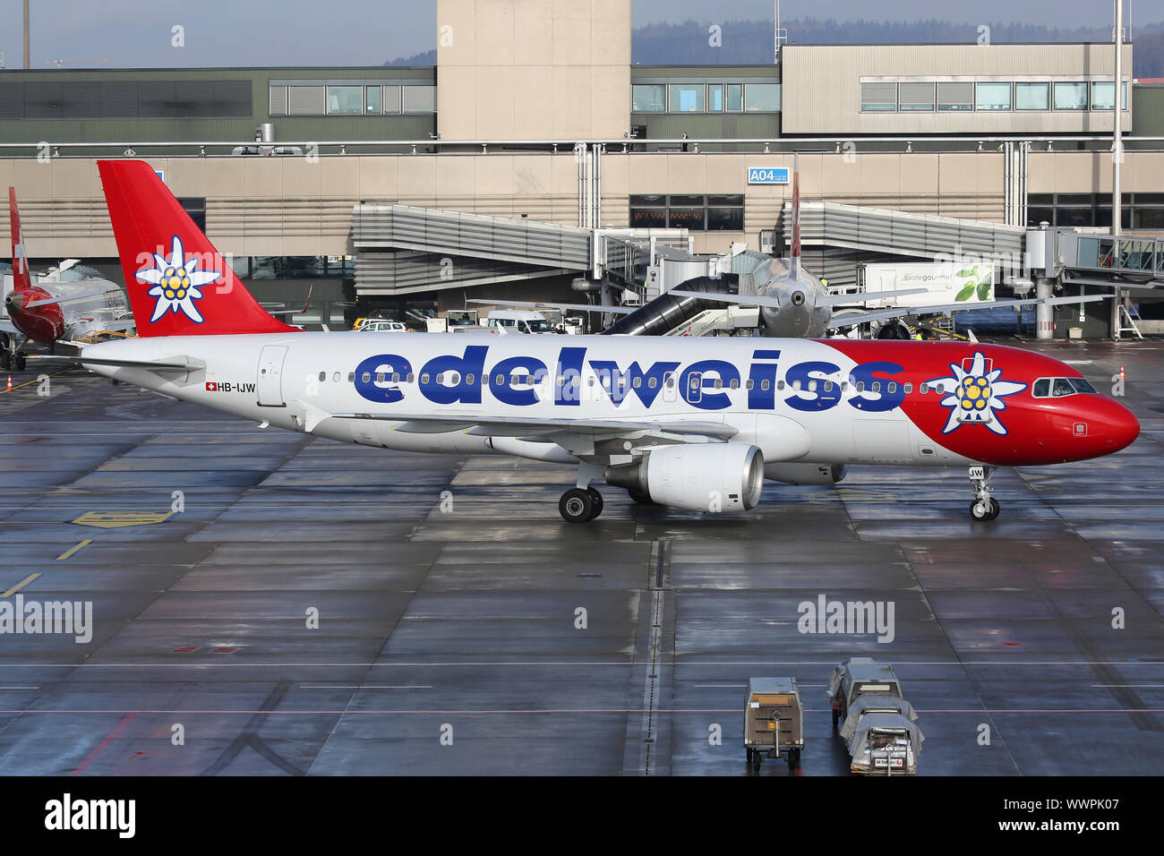 Edelweiss Air Airbus A320 Aircraft Zurich Airport Stock Photo - Alamy