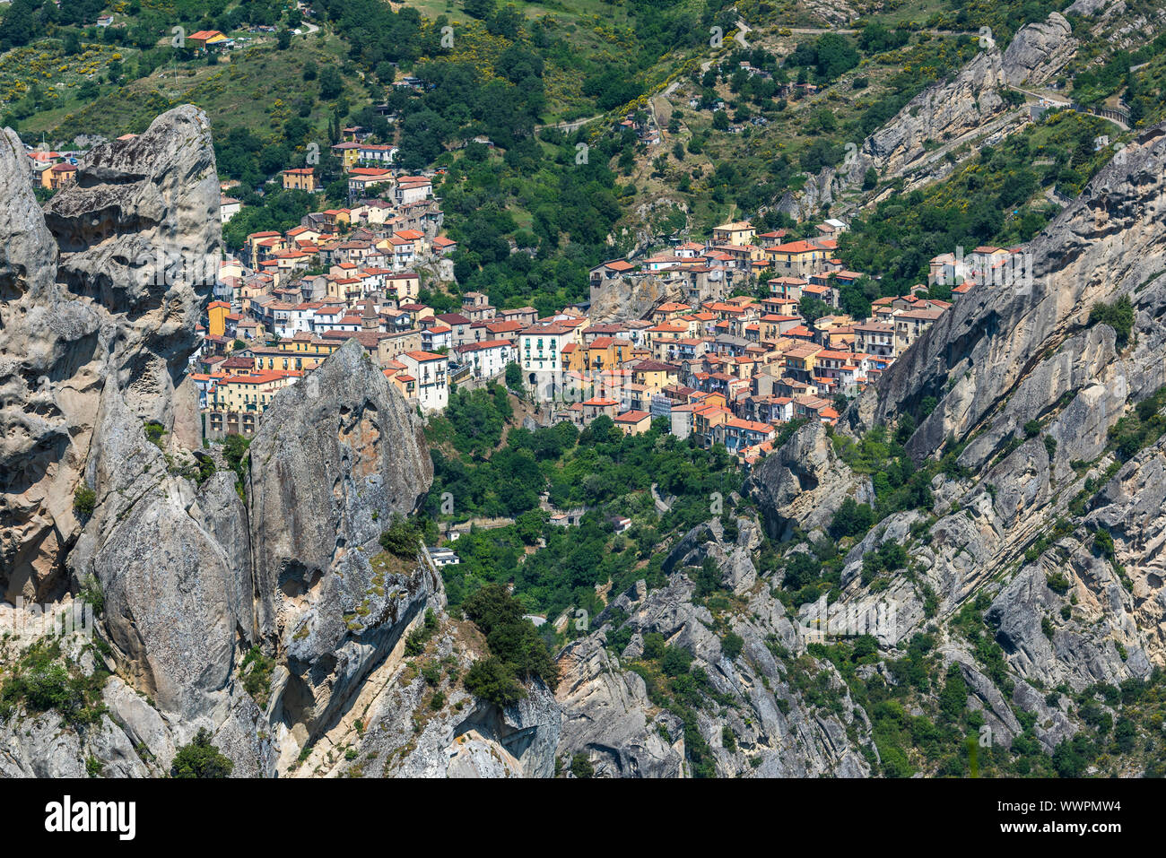 Castelmezzano in Basilicata, one of the most beautiful village in Italy ...