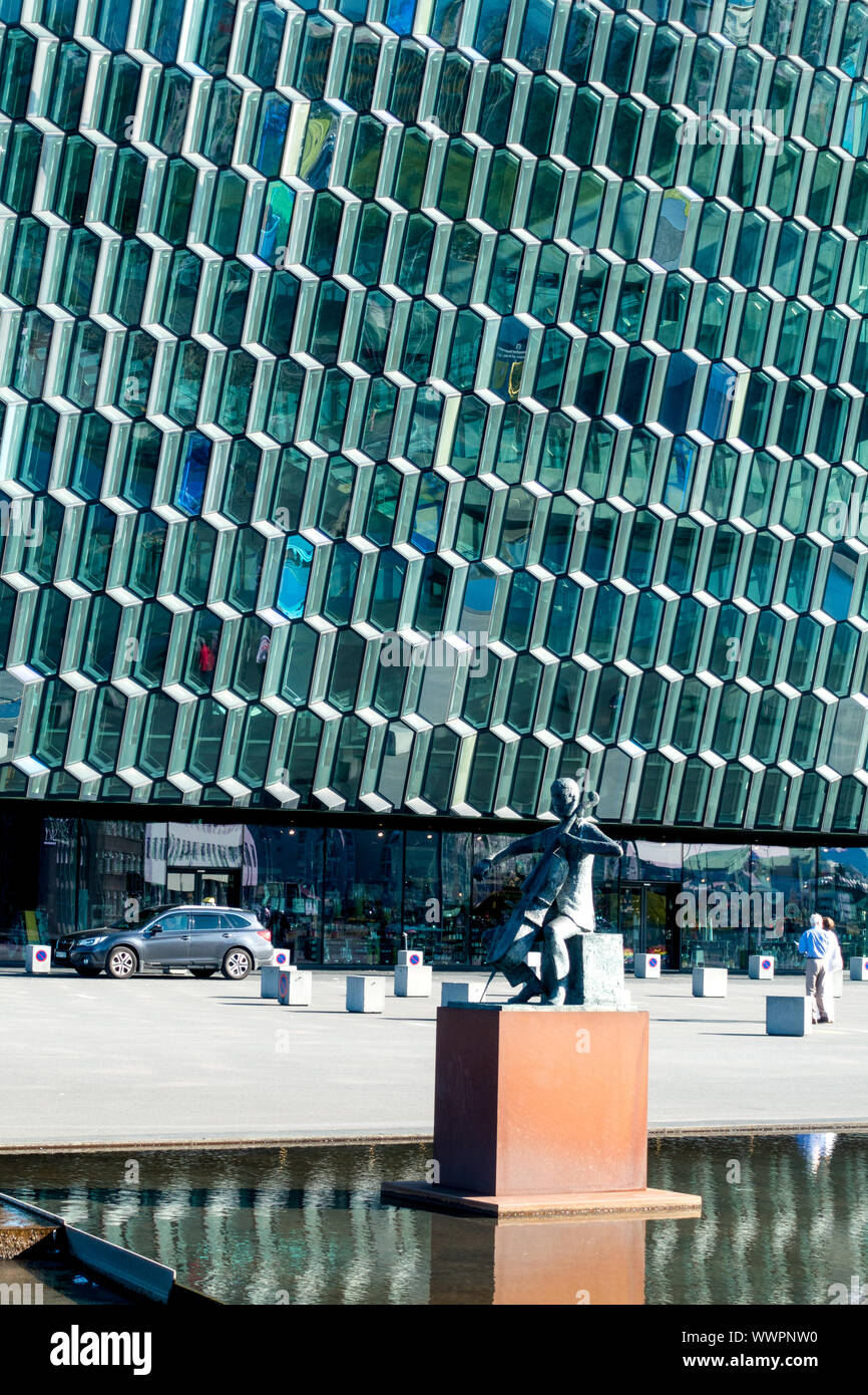 Reykjavik's innovative concert hall, Harpa, with its award-winning ...