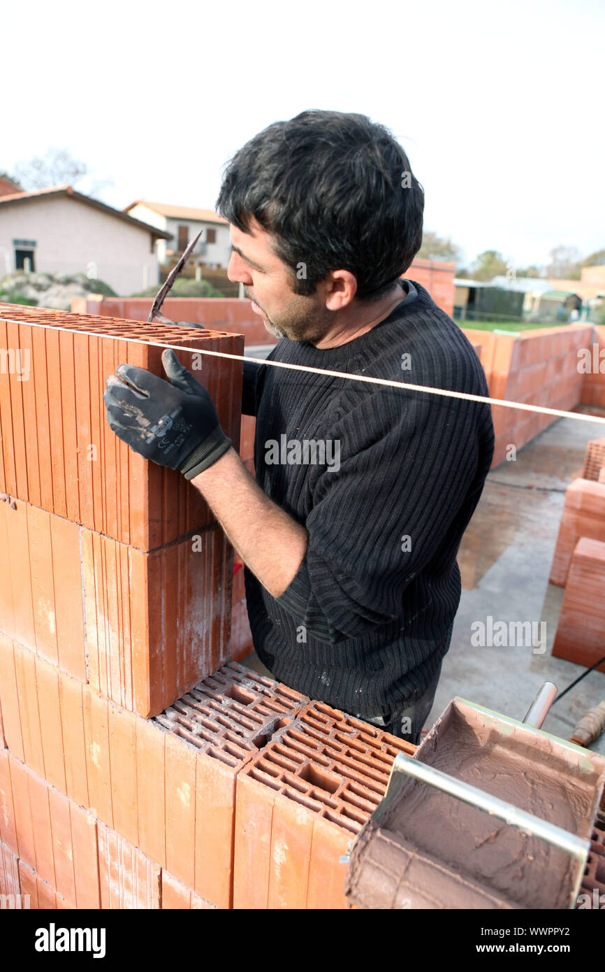 Housebuilder building site hi-res stock photography and images - Alamy