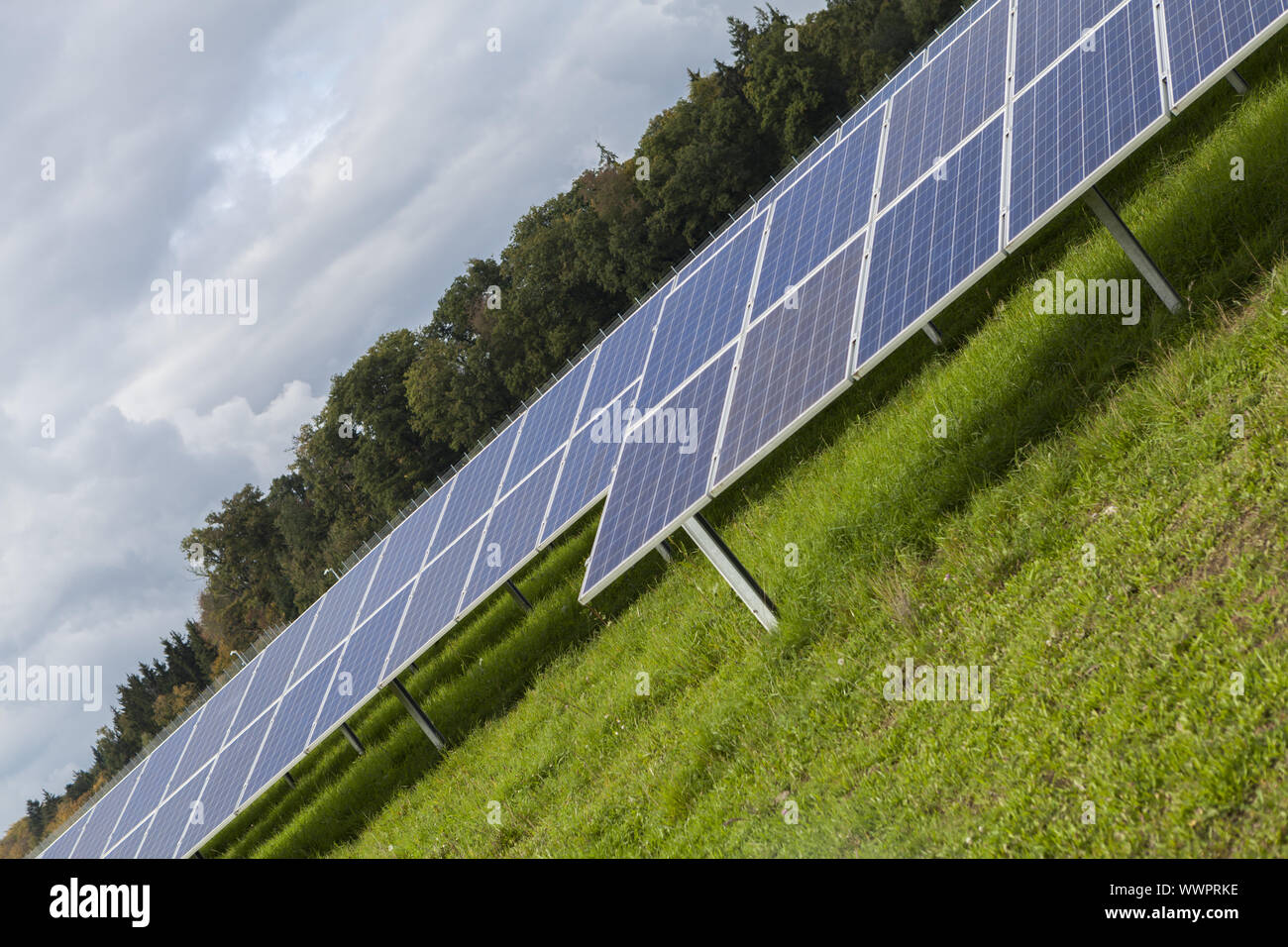 Solar park hi-res stock photography and images - Alamy