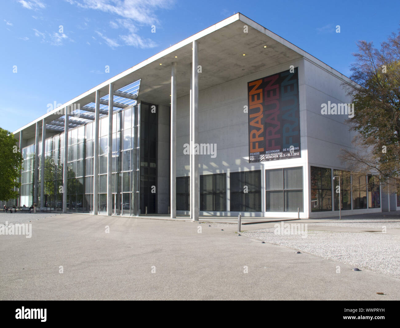 Modern art in pinakothek hi-res stock photography and images - Alamy