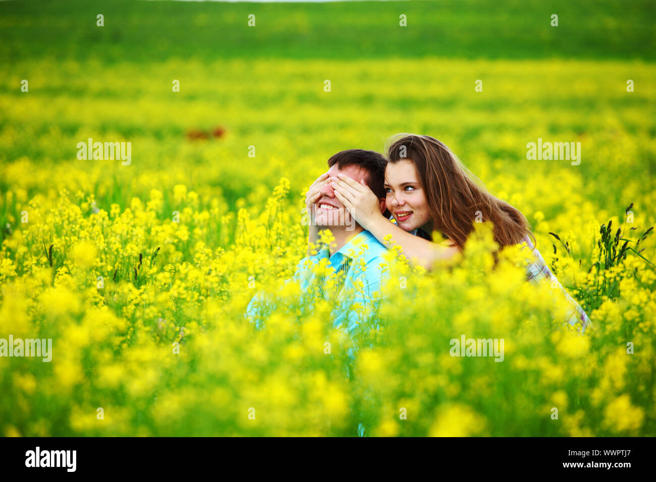 Smiley face couple lovers hi-res stock photography and images - Alamy