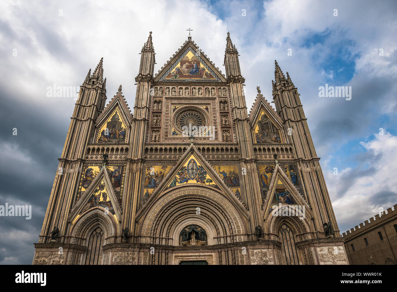 The Cathedral of Orvieto (Duomo di Orvieto), Umbria, Italy Stock Photo ...
