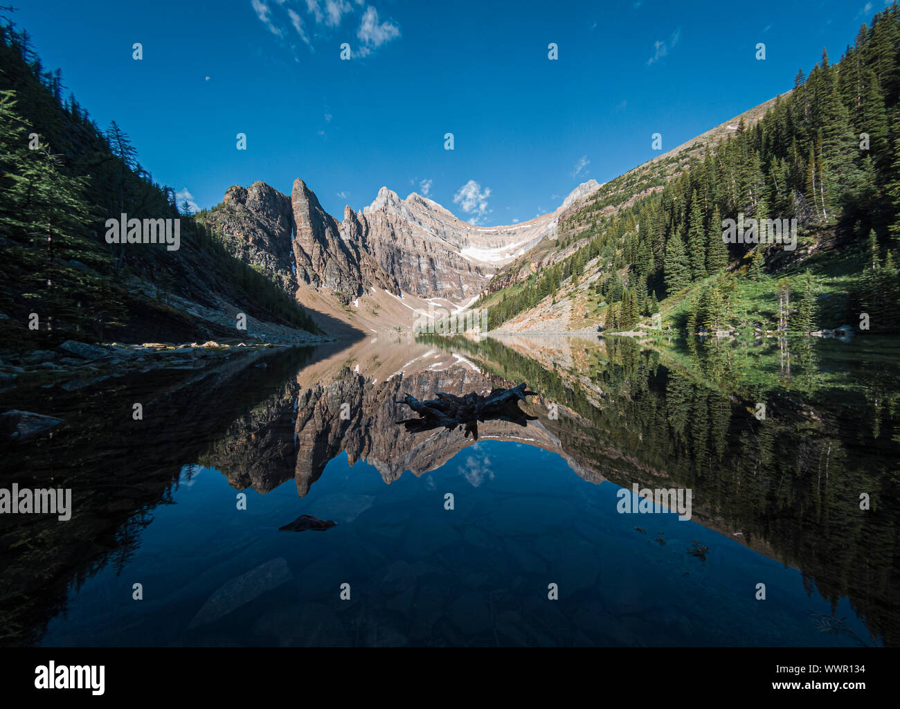 Lake Agnes and surrounding mountains in Banff, Alberta, Canada Stock ...