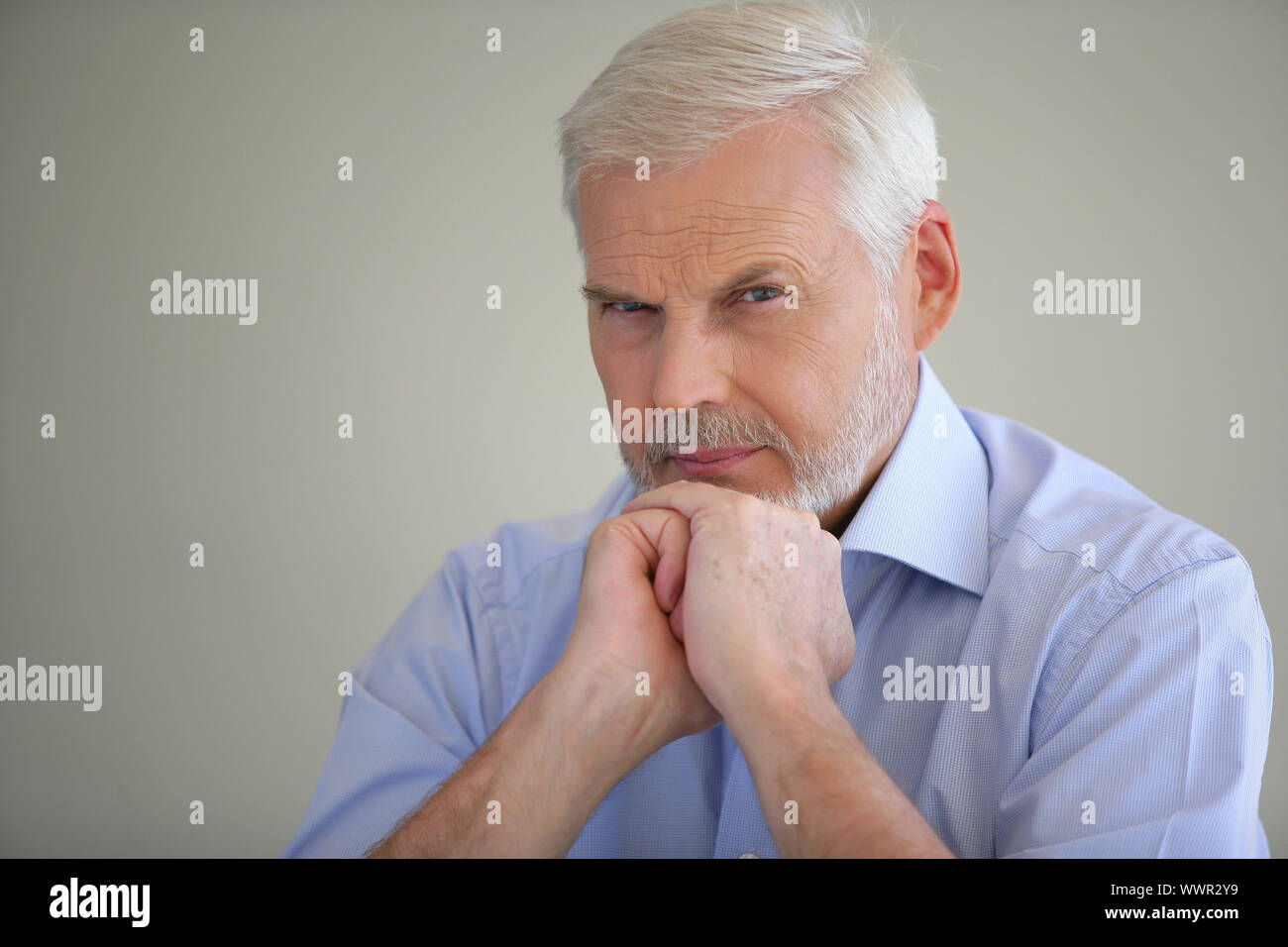portrait of a senior man Stock Photo - Alamy