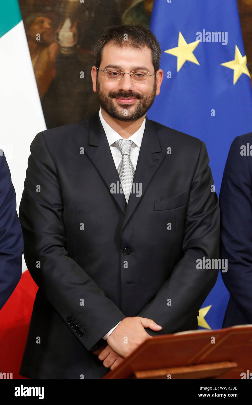 Angelo tofalo hi-res stock photography and images - Alamy