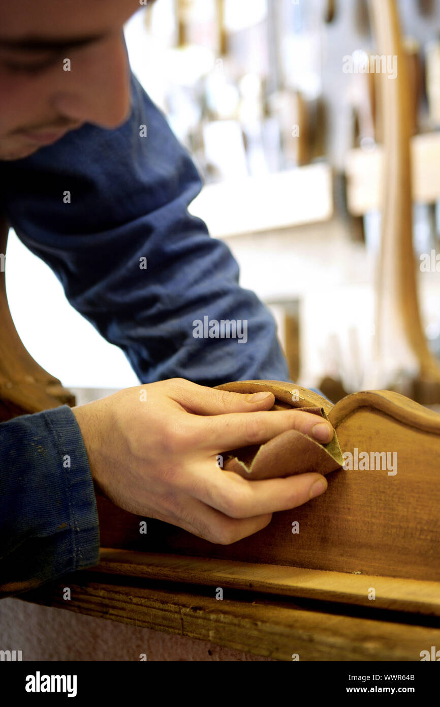 Sand papering hi-res stock photography and images - Alamy