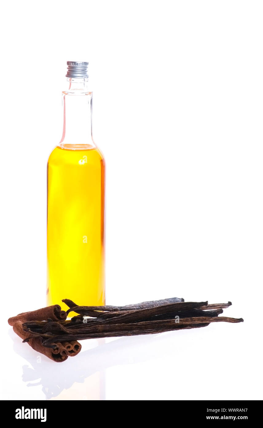 bath oil with spices Stock Photo - Alamy