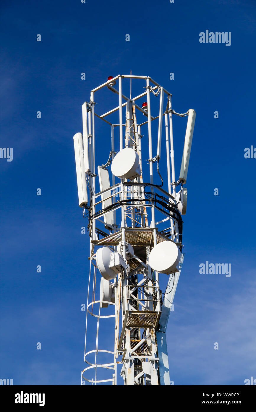 Closeup top cellular tower hi-res stock photography and images - Alamy