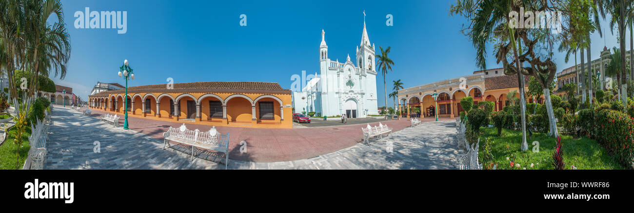 Panorama of mexican colonial town Tlacotalpan, UNESCO World Heritage ...