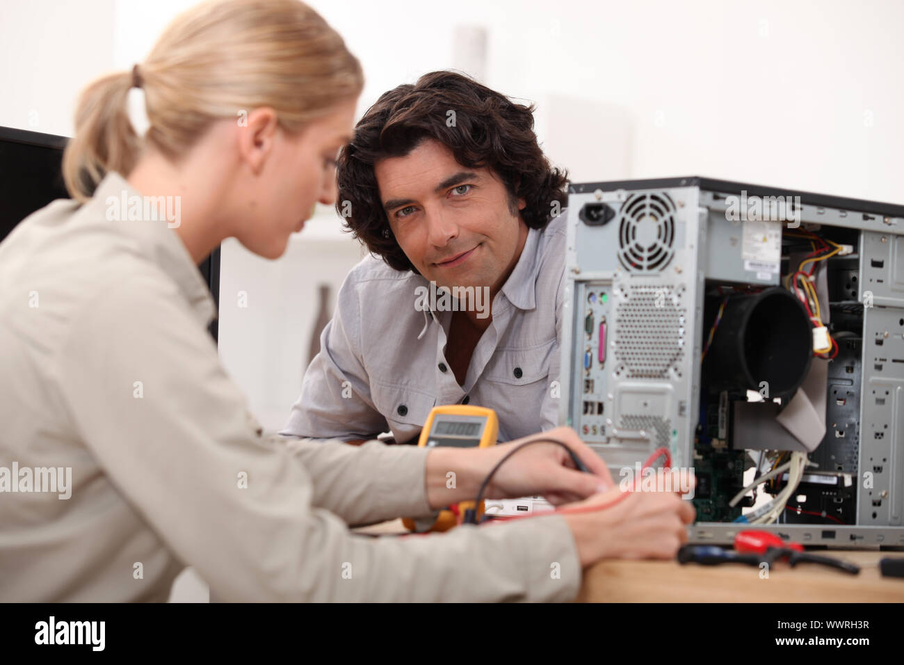 Computer repair upgrade open pc hi-res stock photography and images - Alamy