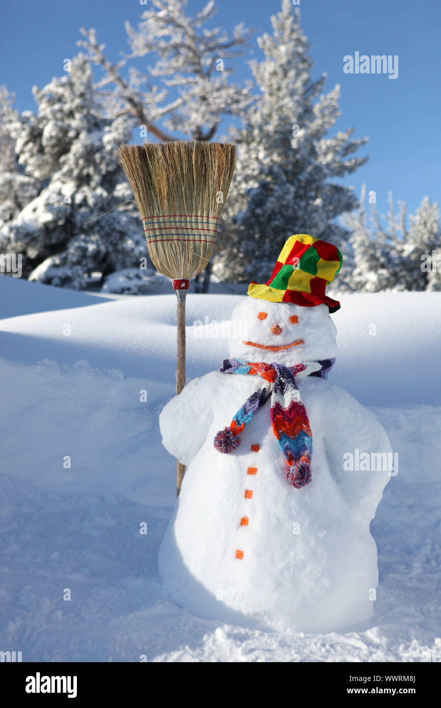 Orange snowman head hi-res stock photography and images - Alamy