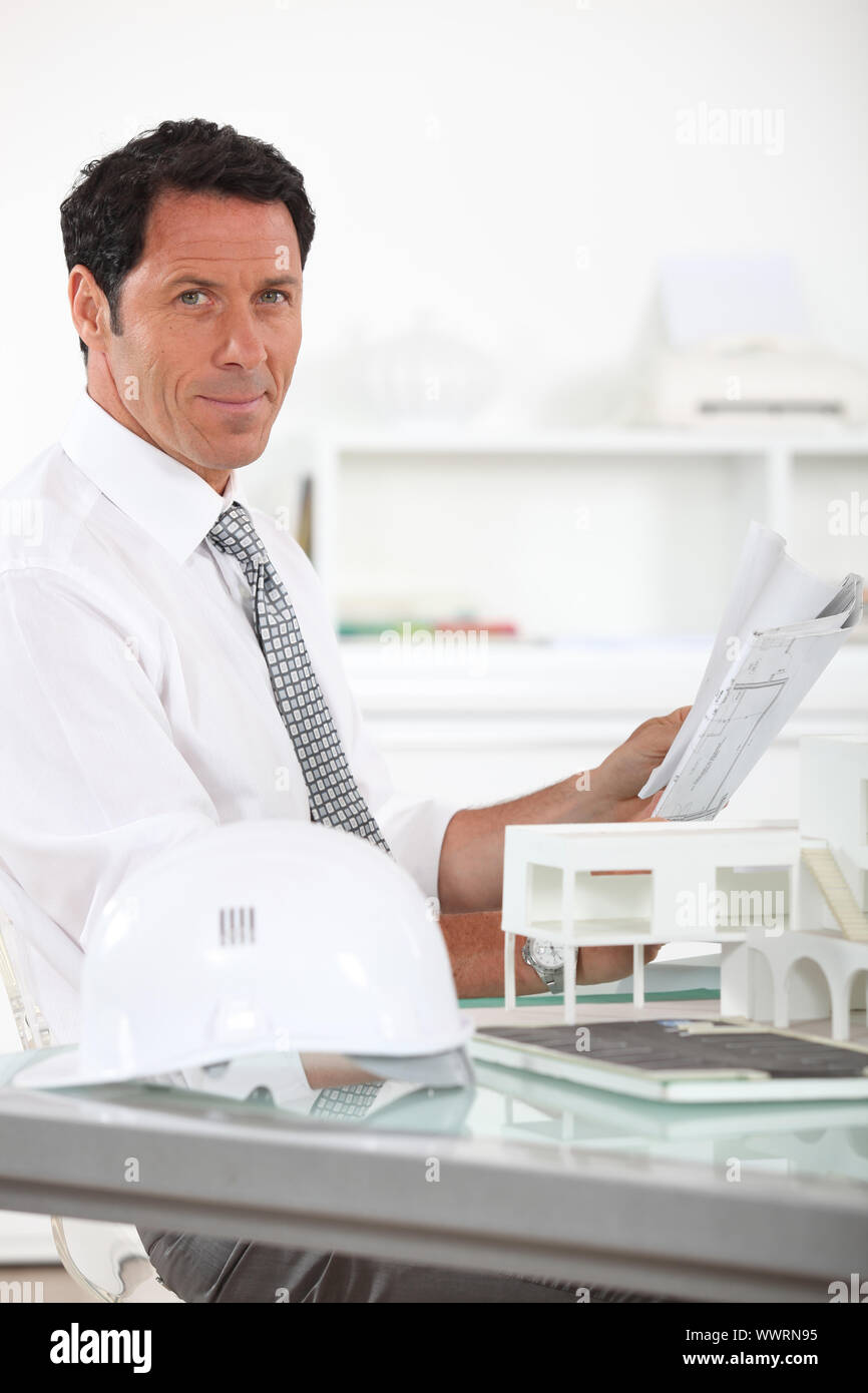 Manager phil brown hi-res stock photography and images - Alamy