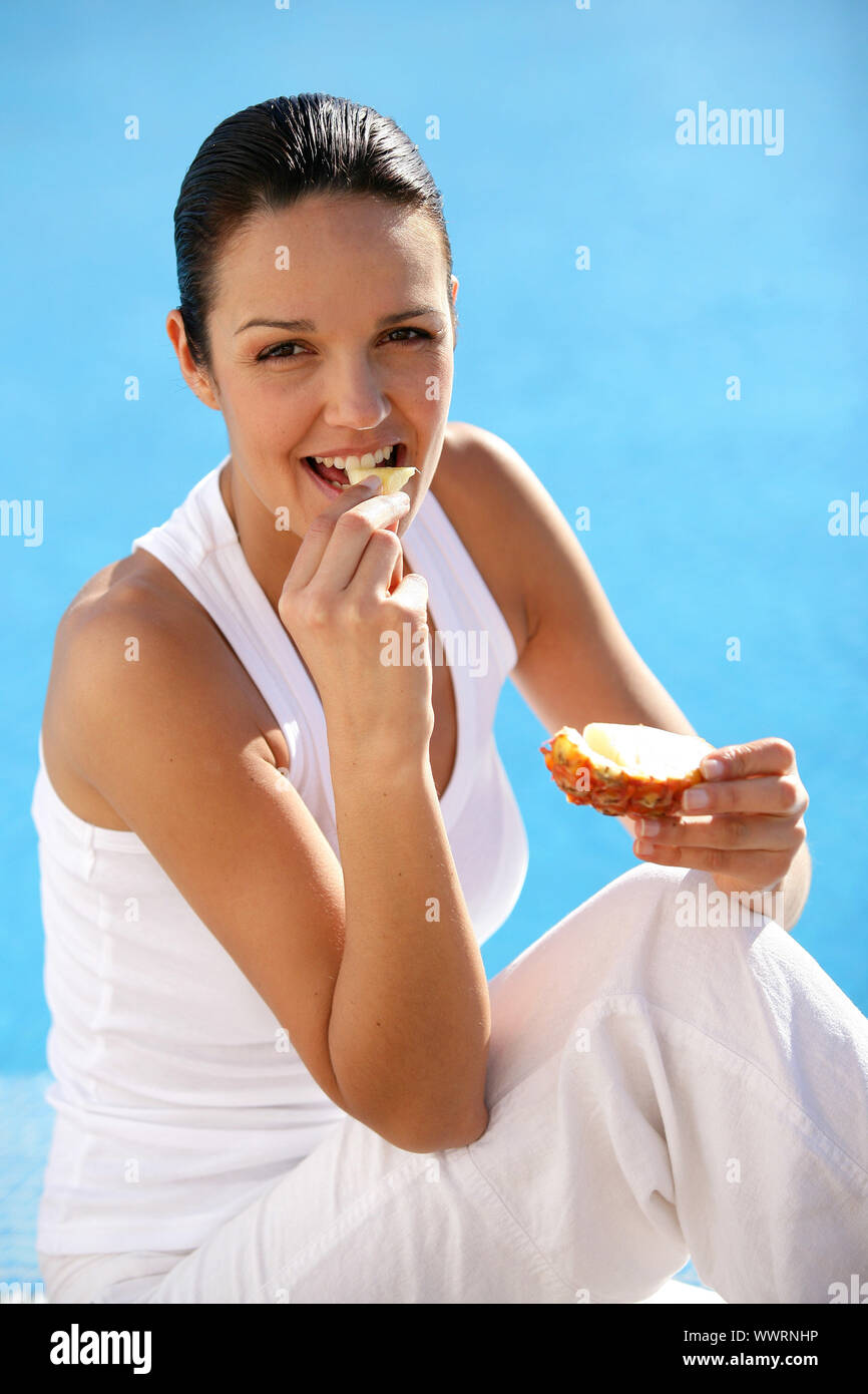 Woman eating cereals bread hi-res stock photography and images - Alamy