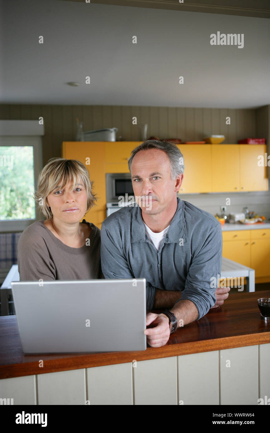 Gen kitchen hi-res stock photography and images - Alamy