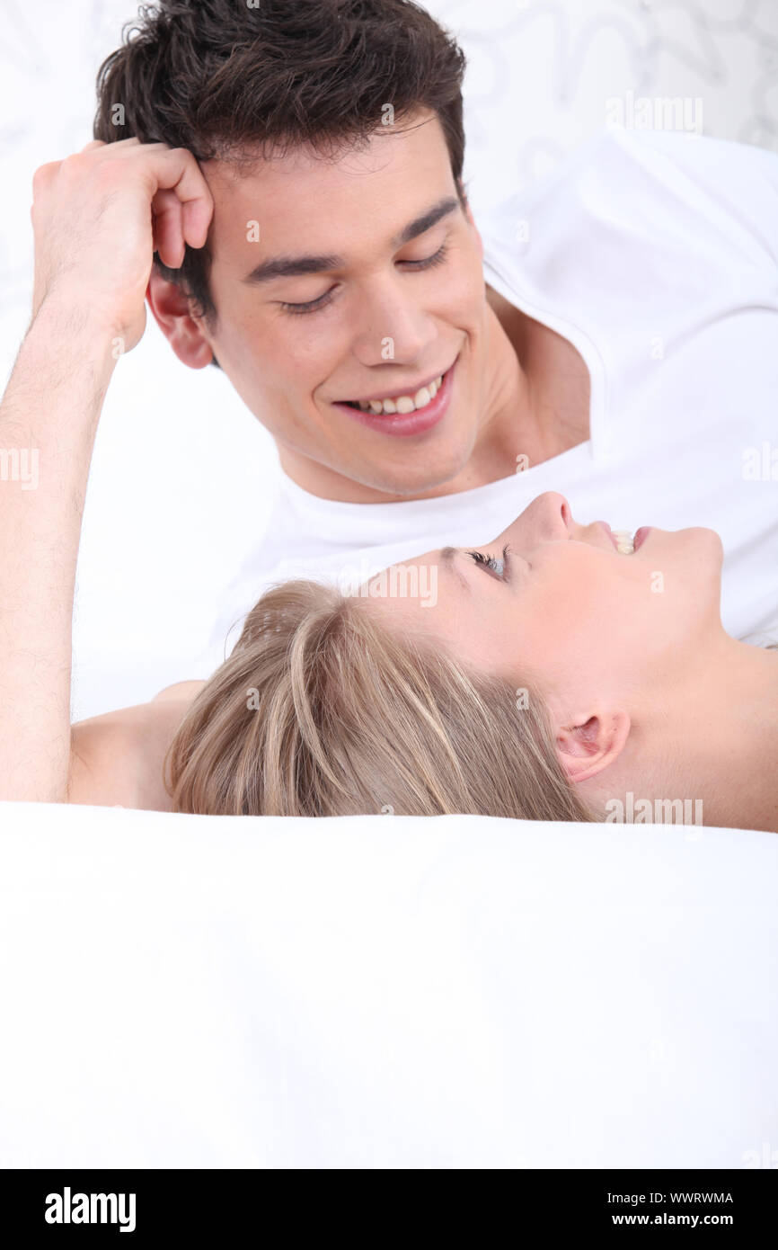 Man gazing at his girlfriend in admiration Stock Photo - Alamy